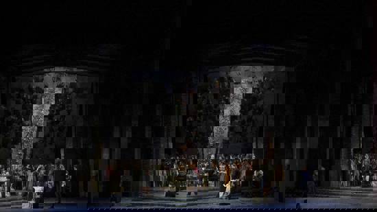 Medea opens to thunderous applause at the Greek National Opera ...