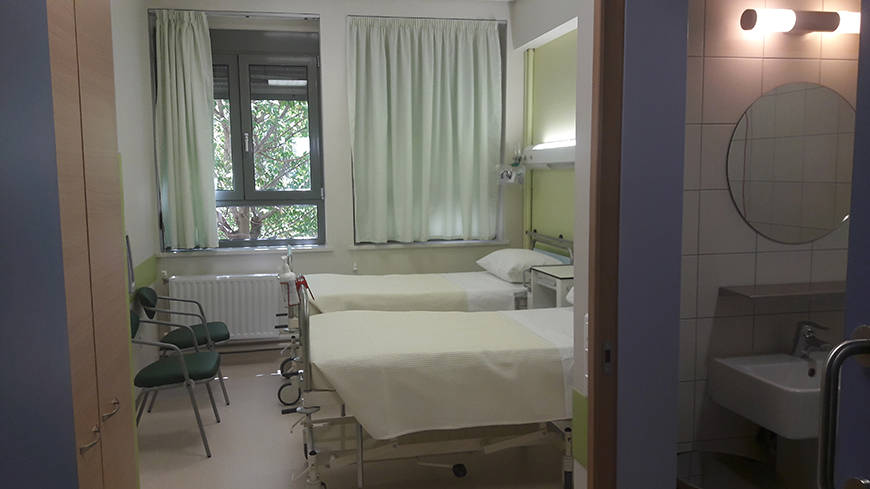 Inauguration of the Renovated Pediatric Clinic at the University ...