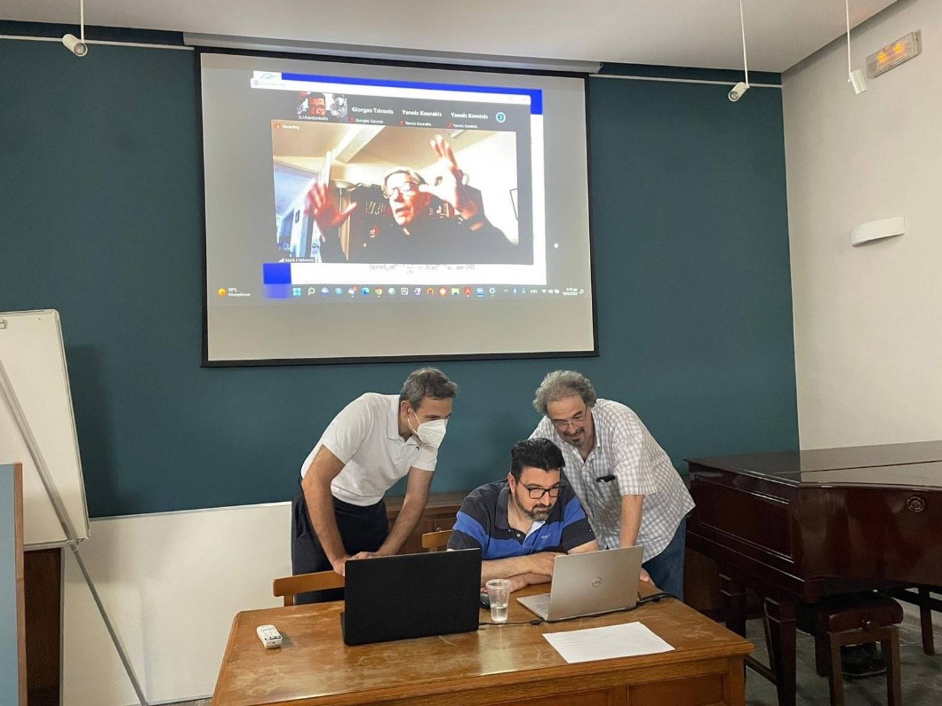 “Creating and nurturing lasting collaborations” in academia through the ...